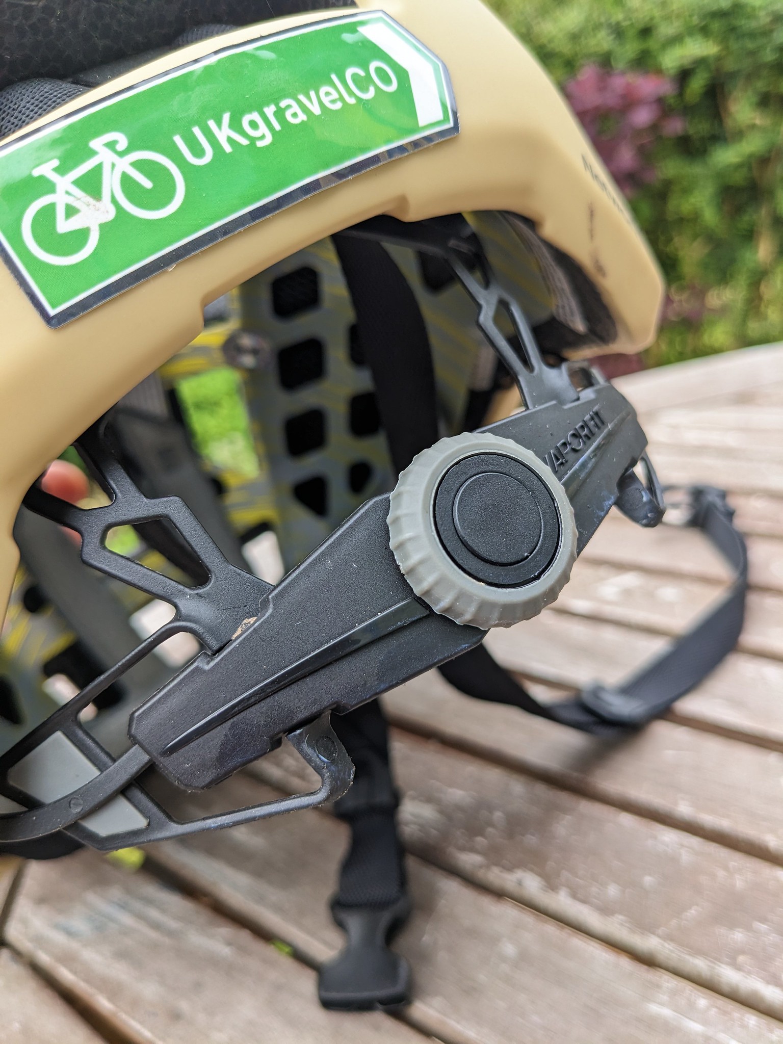 Smith Network Helmet Review – UK GRAVEL COLLECTIVE