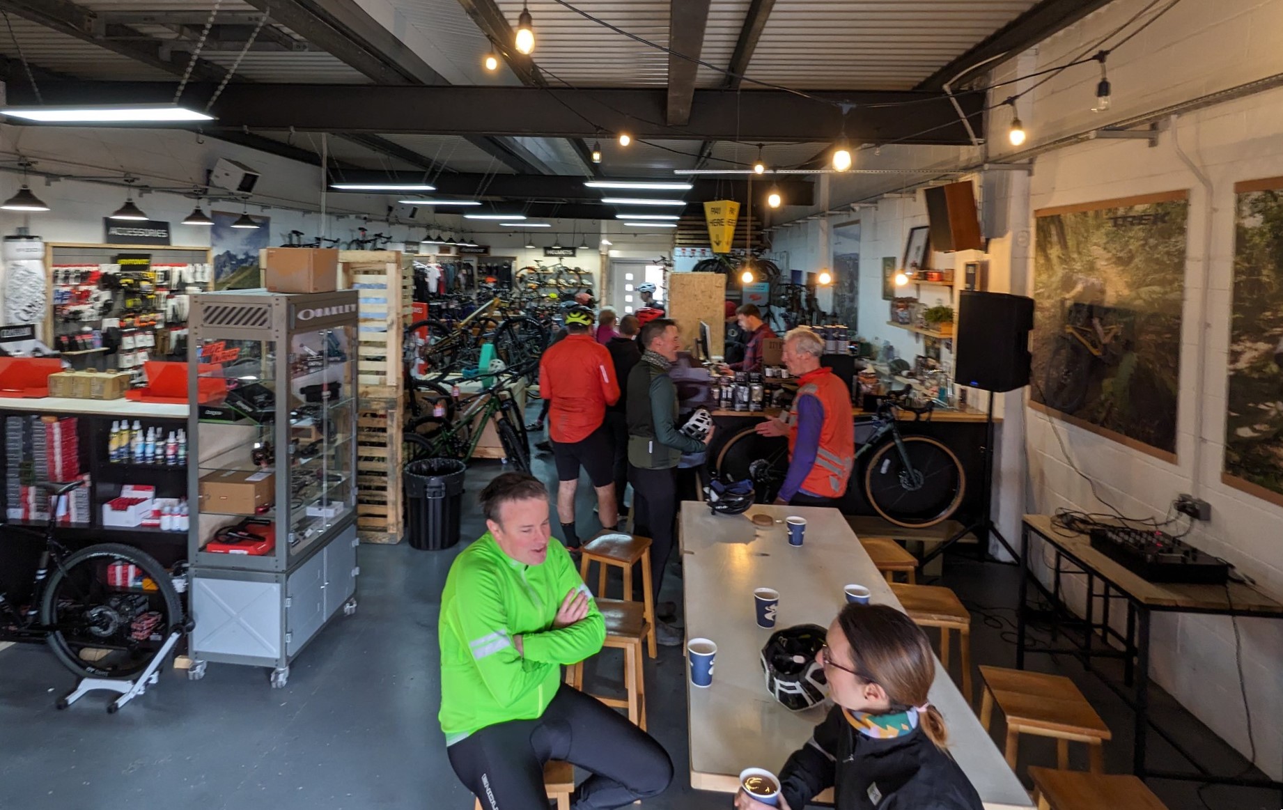 Out of the ‘Ditch 24 – UK GRAVEL COLLECTIVE